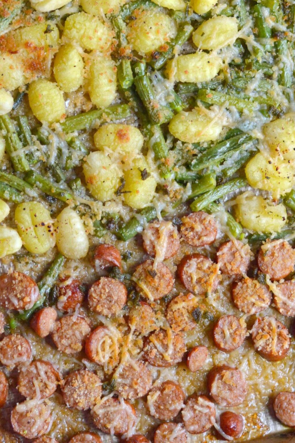 sheet pan gnocchi recipe with sausage and green beans - Joy to the Food