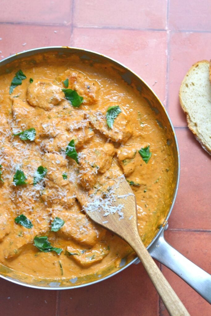 what to serve with Tuscan chicken: 29 mouthwatering ideas - Joy to the Food