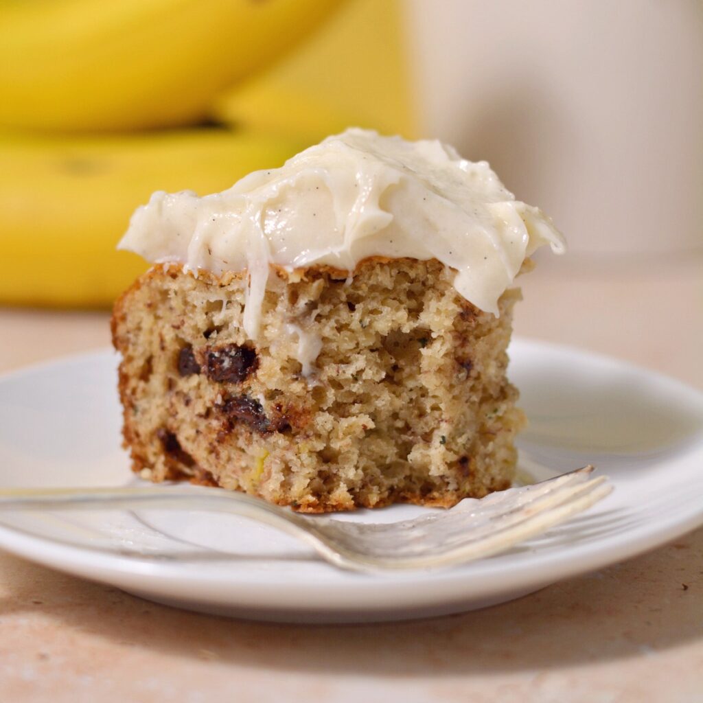 banana protein cake without protein powder (10g per slice) - Joy to the ...